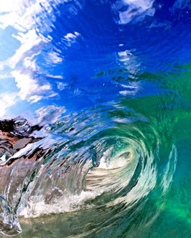 Los fotógrafos retratan "caleidoscopio de colores" de olas en Hawai ...