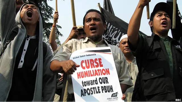 Kehadiran di HTI, tegas Bima Arya, tak berarti mendukung - BBC News ...