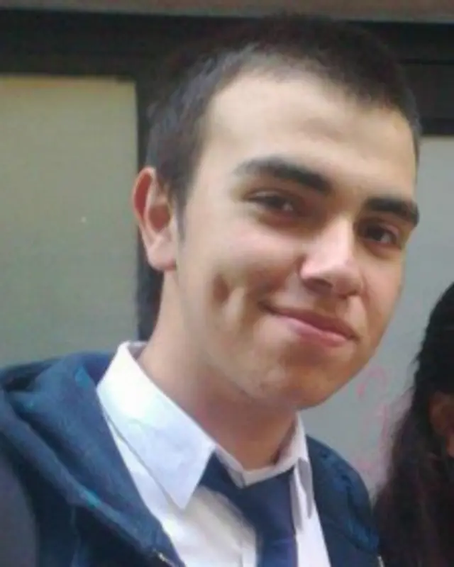 El rebelde estudiante chileno que se hizo famoso en una semana - BBC ...