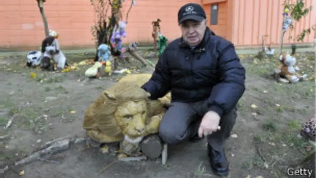 Un zoológico de animales de peluche - BBC News Mundo