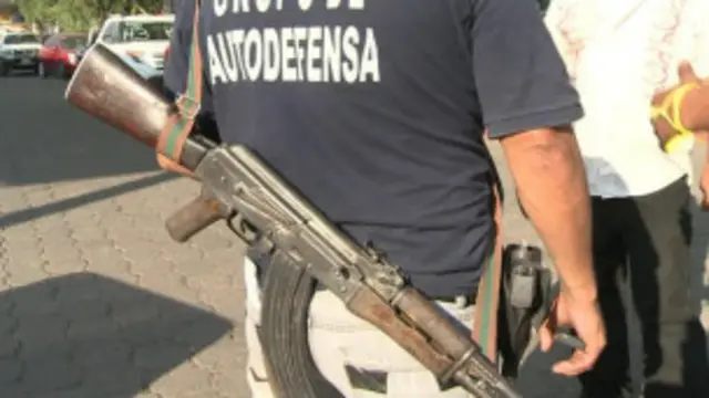 México: gobierno y autodefensas firman acuerdo - BBC News Mundo