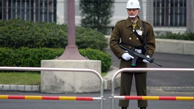 台灣起訴衝撞總統府司機殺人未遂等罪 - BBC News 中文