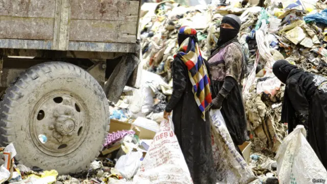 Los seis errores detrás de la desintegración repentina de Irak - BBC News Mundo