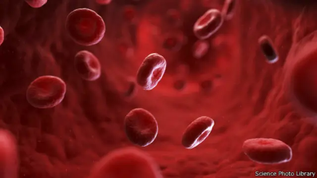 L'application pour analyse sanguine - BBC News Afrique