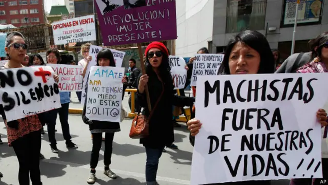 "Machista fuera de la lista": las mujeres que persiguen a los candidatos acusados de violencia ...