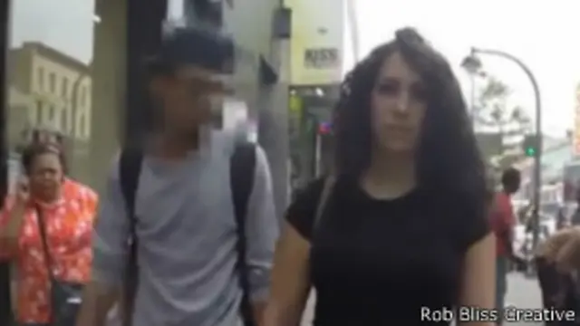 El acoso verbal es "rutina" en Nueva York, dice la actriz del video que ...