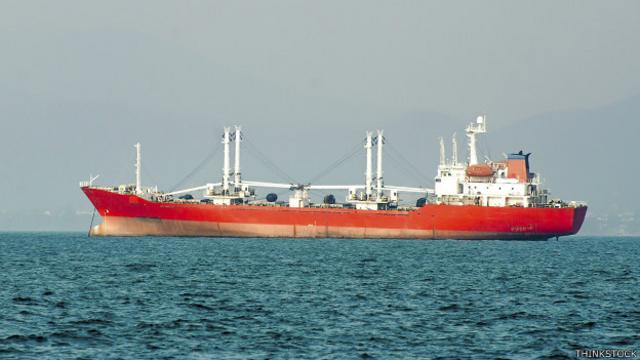 ¿Cómo las estelas que dejan los barcos pueden reducir el calentamiento ...