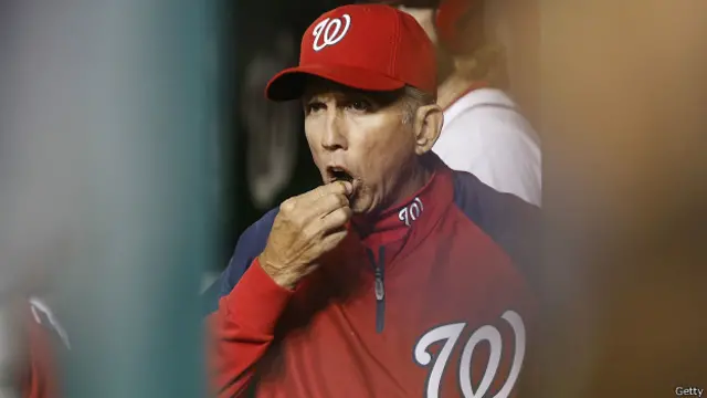La letal tradición de masticar tabaco en el béisbol - BBC News Mundo