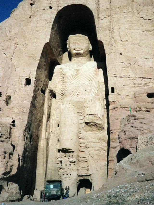 Qué revela sobre el mulá Omar la biografía escrita por el propio ...