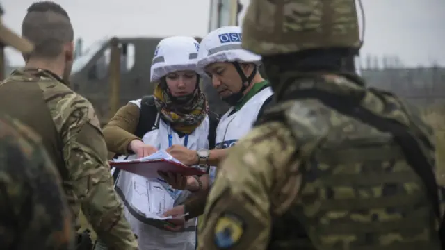 В ОБСЄ визнають проблеми з перемир'ям на Донбасі - BBC News Україна