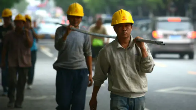 点评中国：从职工休假看中国劳动法的执行 - BBC News 中文