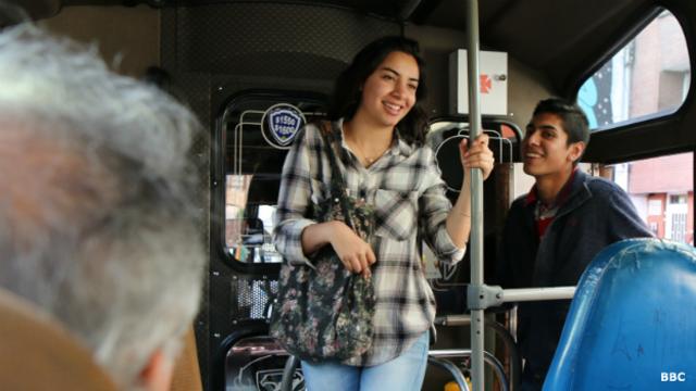 En fotos: las tradicionales busetas que Bogotá dejará de ver - BBC News ...