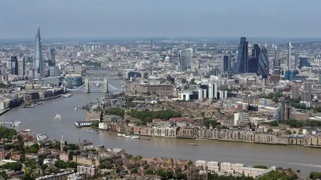 Dampak Brexit, ekspatriat di Inggris rugi - BBC News Indonesia