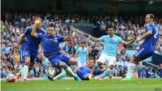 De repente, el ecuatoriano "Turbina" Montero es sexy… - BBC News Mundo