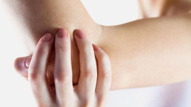 ¿Por qué duelen tanto los golpes en el codo? - BBC News Mundo