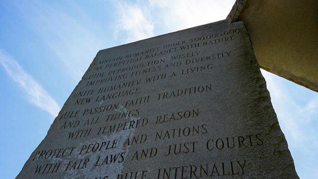 Скрижали Джорджии: одна из великих тайн США - BBC News Русская служба