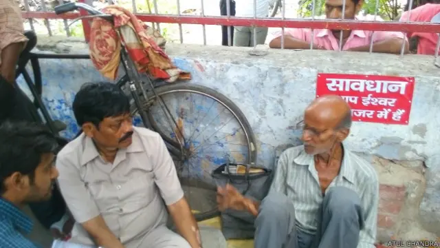 ‘उस टाइपराइटर पर उंगलियाँ सधी हुईं थीं’ - BBC News हिंदी