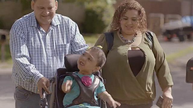 Janelly, la niña que nació sin huesos y los desarrolló con terapia ...