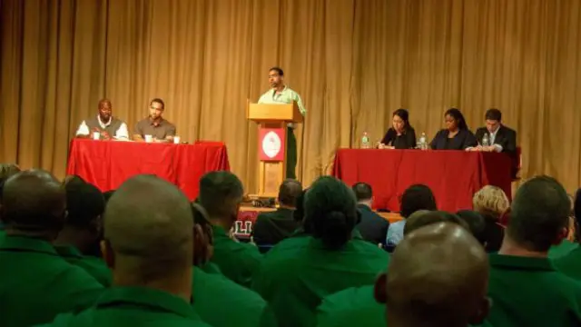 Como prisioneiros venceram alunos de Harvard em debate nos EUA - BBC ...