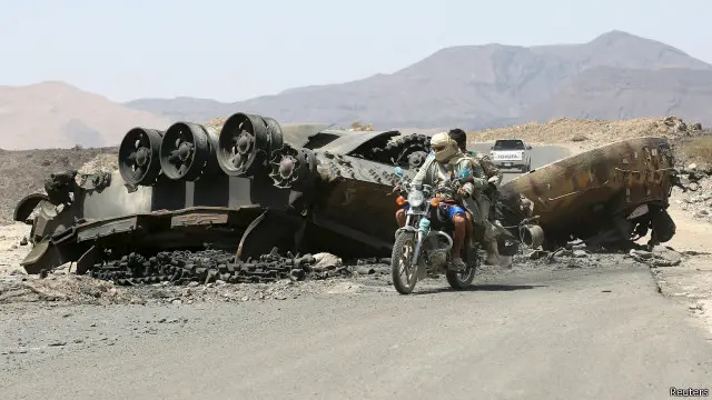 الحوثيون يطلقون صاروخ سكود تجاه السعودية Bbc News عربي