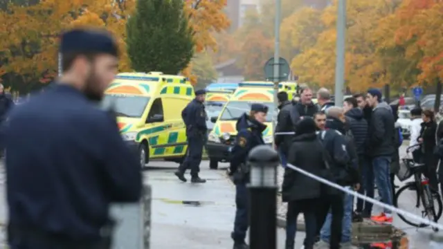 瑞典发生校园持剑砍人事件两人死亡 - BBC News 中文