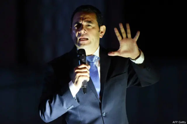 Las incógnitas y los retos que rodean al nuevo presidente de Guatemala ...