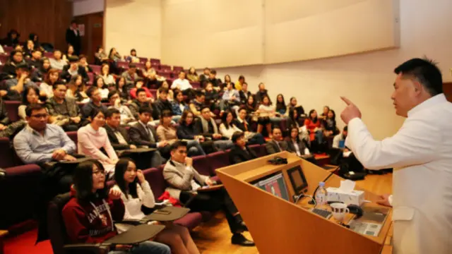 人物特写：施建祥和他的互联网电影金融时代 - BBC 英伦网