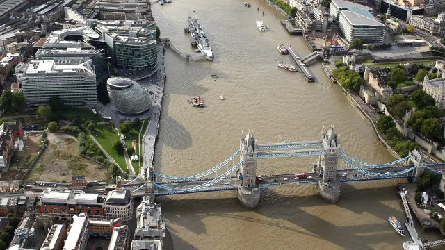Londres: cómo el río Támesis fue rescatado de la muerte - BBC News Mundo