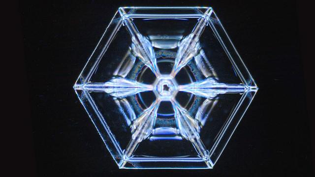 La espectacular belleza de los copos de nieve - BBC News Mundo