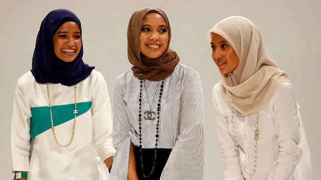 कितने पंथों में बंटा है मुस्लिम समाज? - BBC News हिंदी