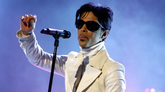 Bintang pop dunia, Prince, meninggal dunia - BBC News Indonesia