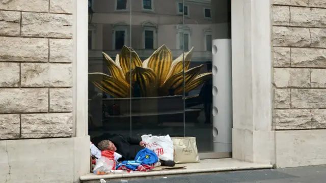 Italia: robar comida para sobrevivir no es delito - BBC News Mundo