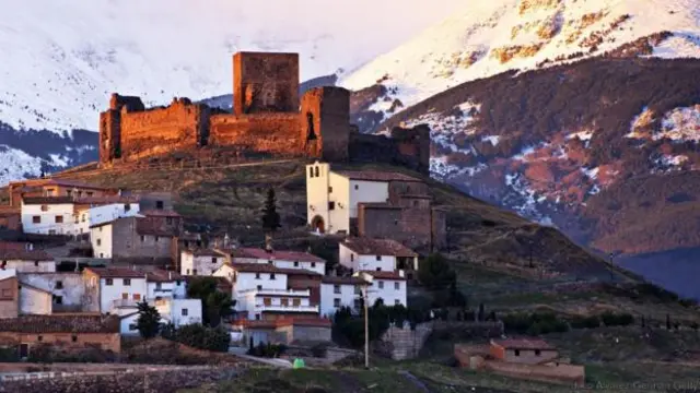 受詛咒的西班牙女巫村 - BBC 英伦网