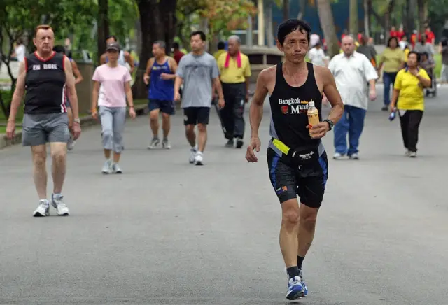 กีฬายาวิเศษ: กระแสนิยมในไทยไม่มีวันตก - BBC News ไทย