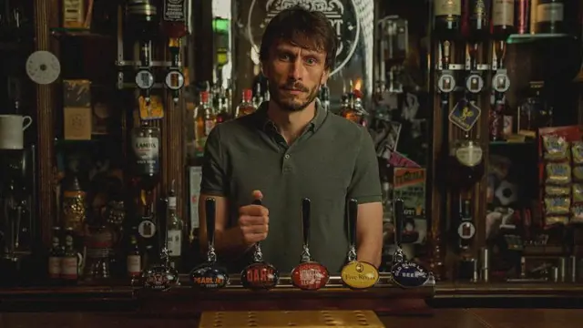 "Bebé reno": la historia real de agresión sexual y acoso detrás de la ...