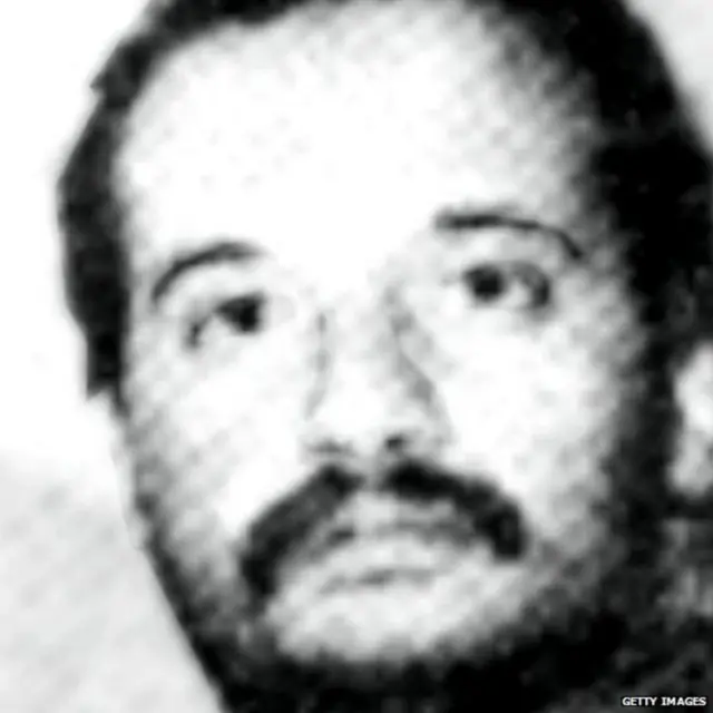 أيمن الظواهري من جراح عيون إلى زعيم تنظيم القاعدة Bbc News عربي