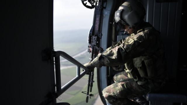 Los grupos armados que están ocupando los territorios abandonados por ...