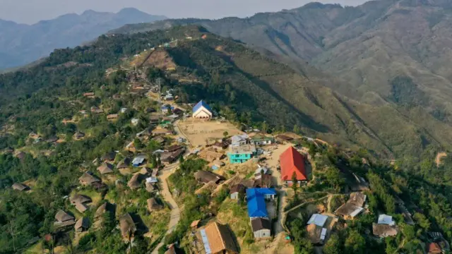 Masyarakat adat Adi, penyelamat 'sapi berponi' di Himalaya yang ...