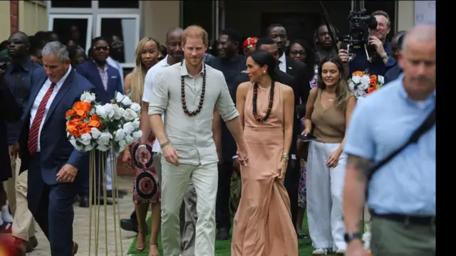 Prince Harry and Meghan Markle visit to Nigeria in pictures - BBC News ...