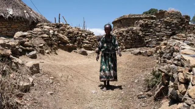 Ebi lu irinwó èèyàn pa, èso Àgbáyun àti ewé lásán làwọn akẹ́kọ̀ọ́ ń jẹ ...