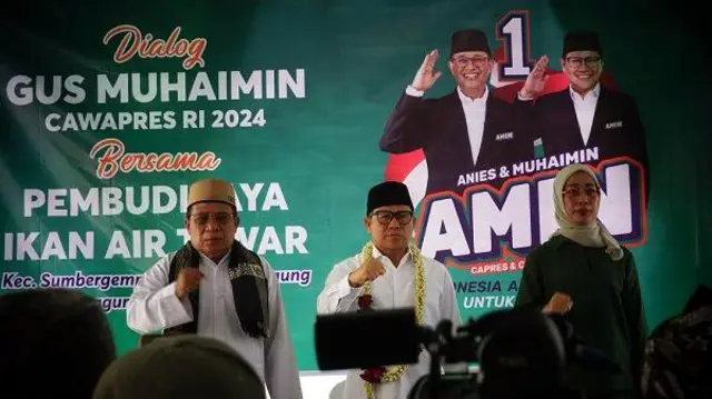 Pemilu 2024: Surya Paloh bertemu Jokowi, apakah dalam rangka penjajakan ... Pemilu 2024: Surya Paloh bertemu Jokowi, apakah dalam rangka penjajakan ...