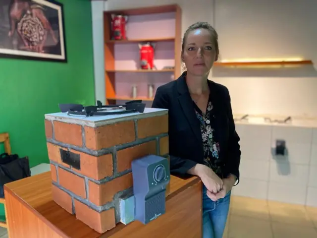 Paleti "uburyo bwiza" bwo gutekesha mu gihe amakara na gaz birushaho ...