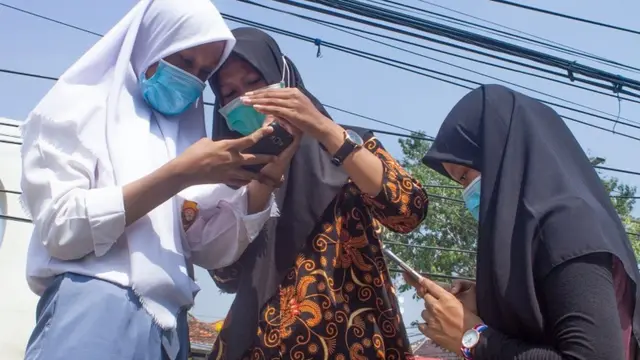 Kurikulum darurat Covid-19 dan 'membuka sekolah' di zona kuning ...