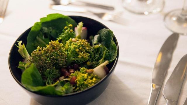Os chefs que tentam reinventar a ameaçada tradição culinária palestina ...