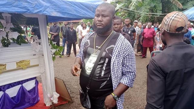 Stanley Okoro, onye ihe ejije a ma ama alaala mmụọ - BBC News Ìgbò