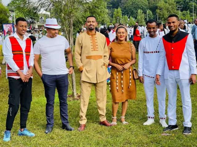 Irreecha 2021: Kabaja Ayyaana Irreecha Hora Finfinnee suuraaleen - BBC ...