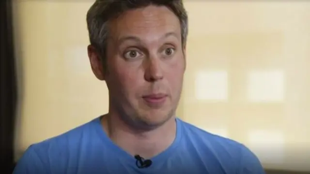 "Tres desconocidos idénticos": la increíble historia de los trillizos a ...