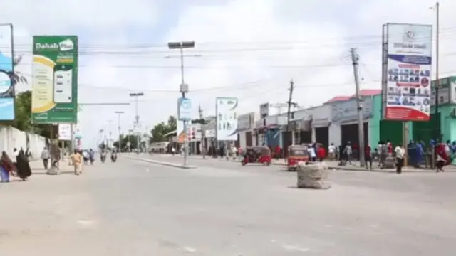 Isgoyska Banaadir: Saraakiil boolis oo ku dhaawacantay dagaal askart ku ...