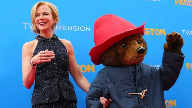 Muere Michael Bond, el creador del célebre oso Paddington, el popular ...