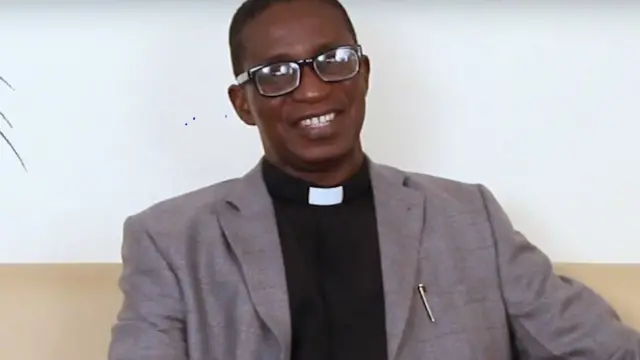 Abakaliki Catholic Diocese: Etu ngaghari iwe e mere maka Fada siri gbaa ...
